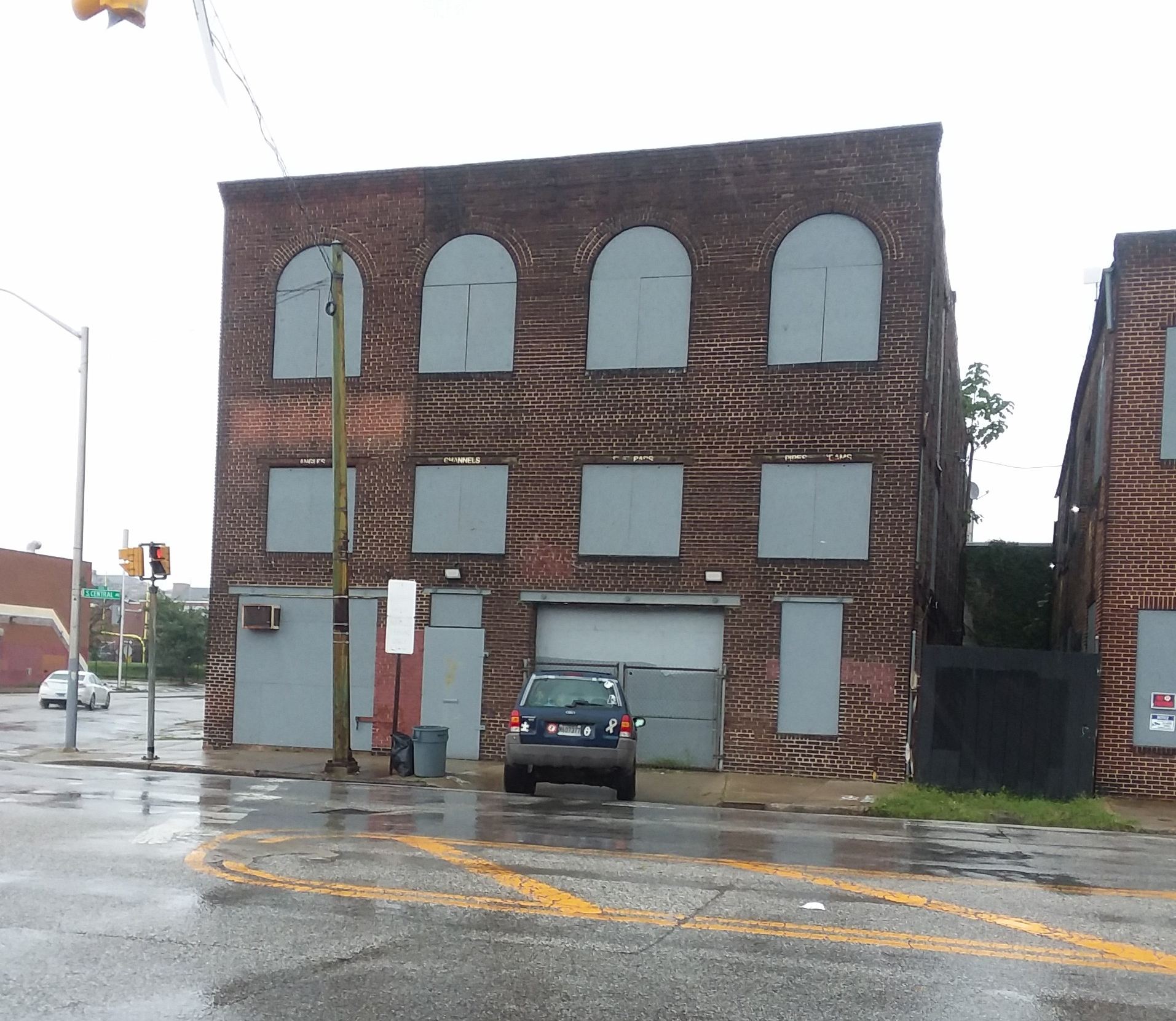 1912 201 S. Central Avenue – The Shop – A History of the Joseph ...